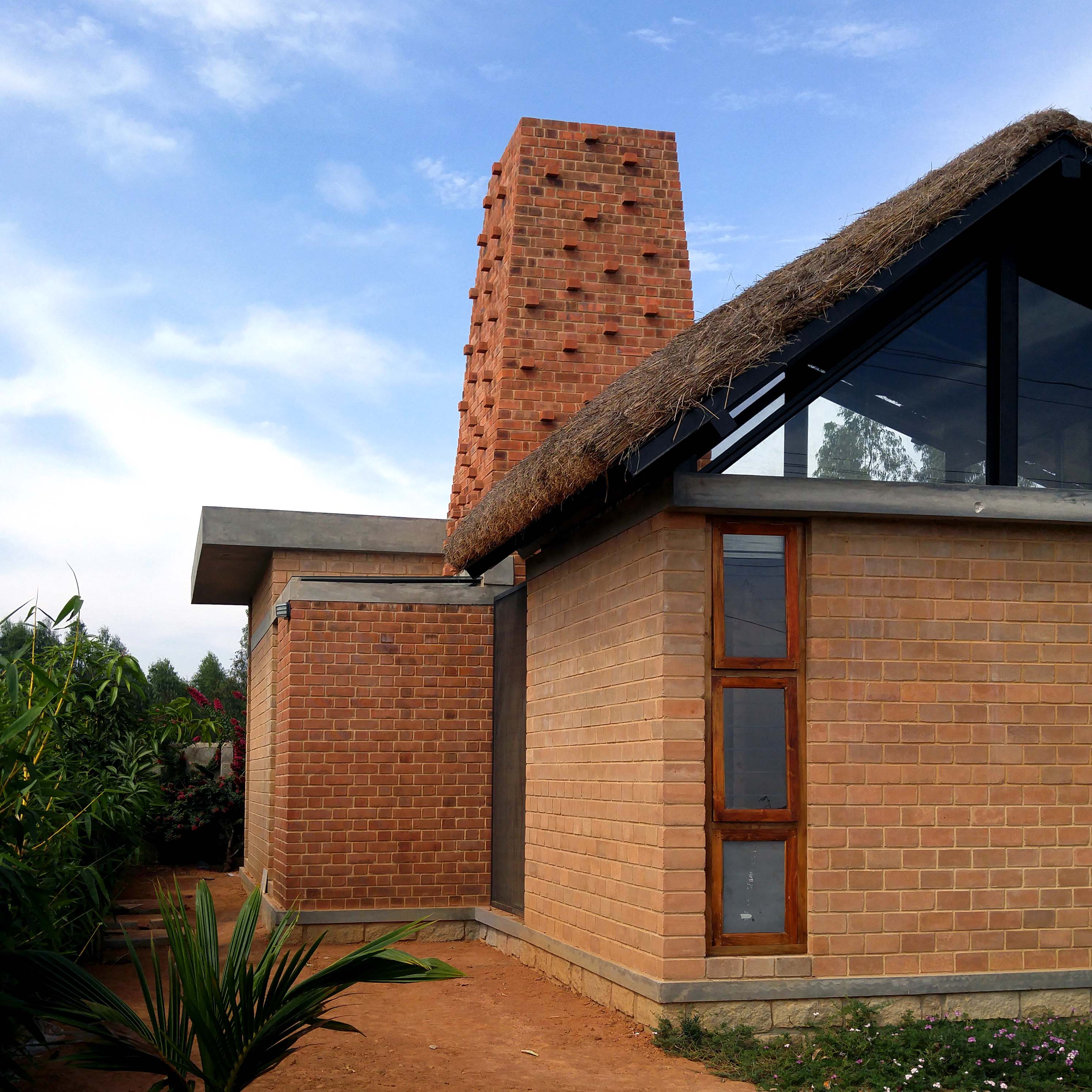 2015 Brick Kiln House - Made In Earth